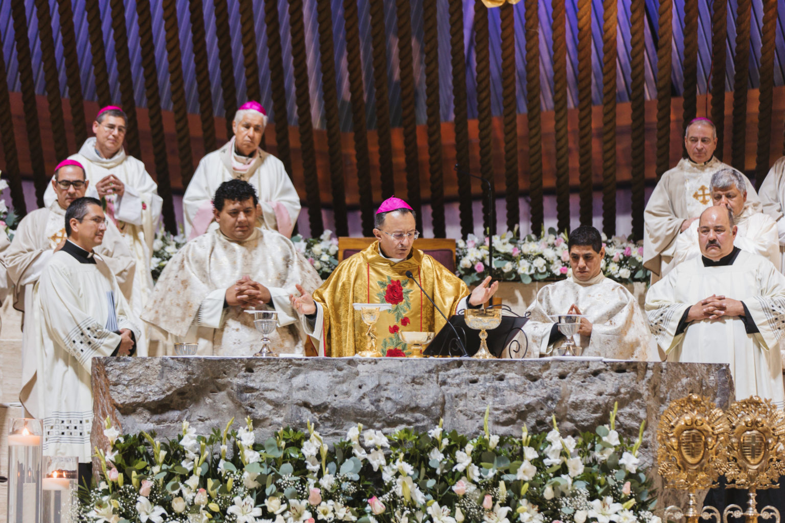 Coronación Pontifice de Ntra. Sra. de Guadalupe – Parroquia Natividad ...